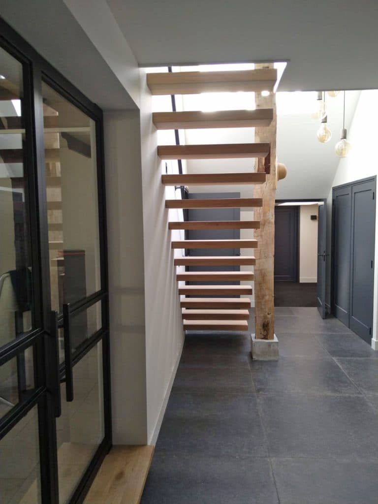 Zwevende trappen | Minimalistisch en een echte eyecatcher!
